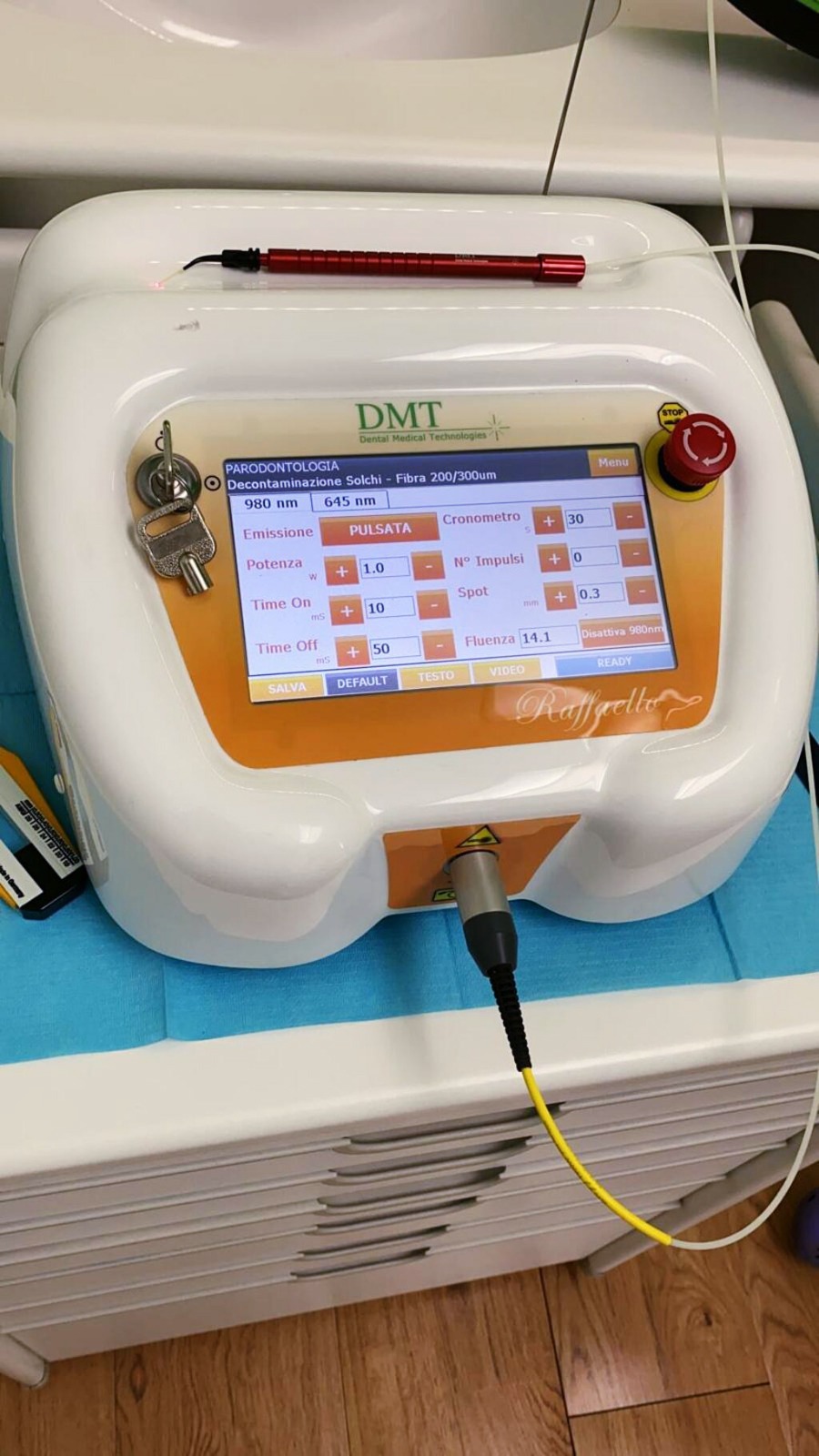 Il laser per la parodontite: la terapia indolore per le tasche dentali